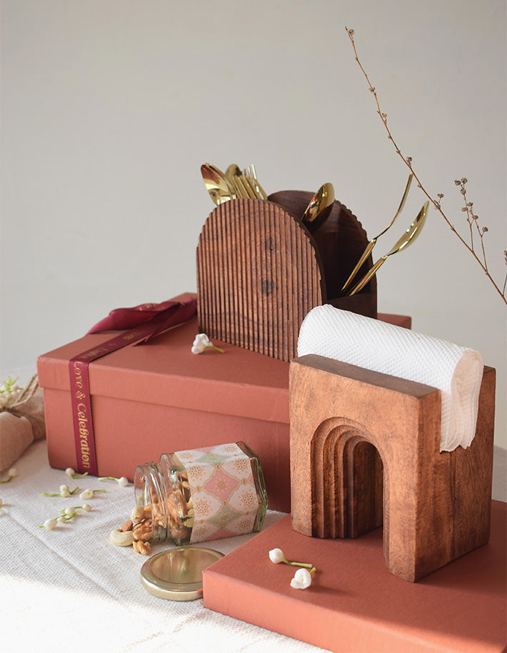 Gifting Services – HALFDOT